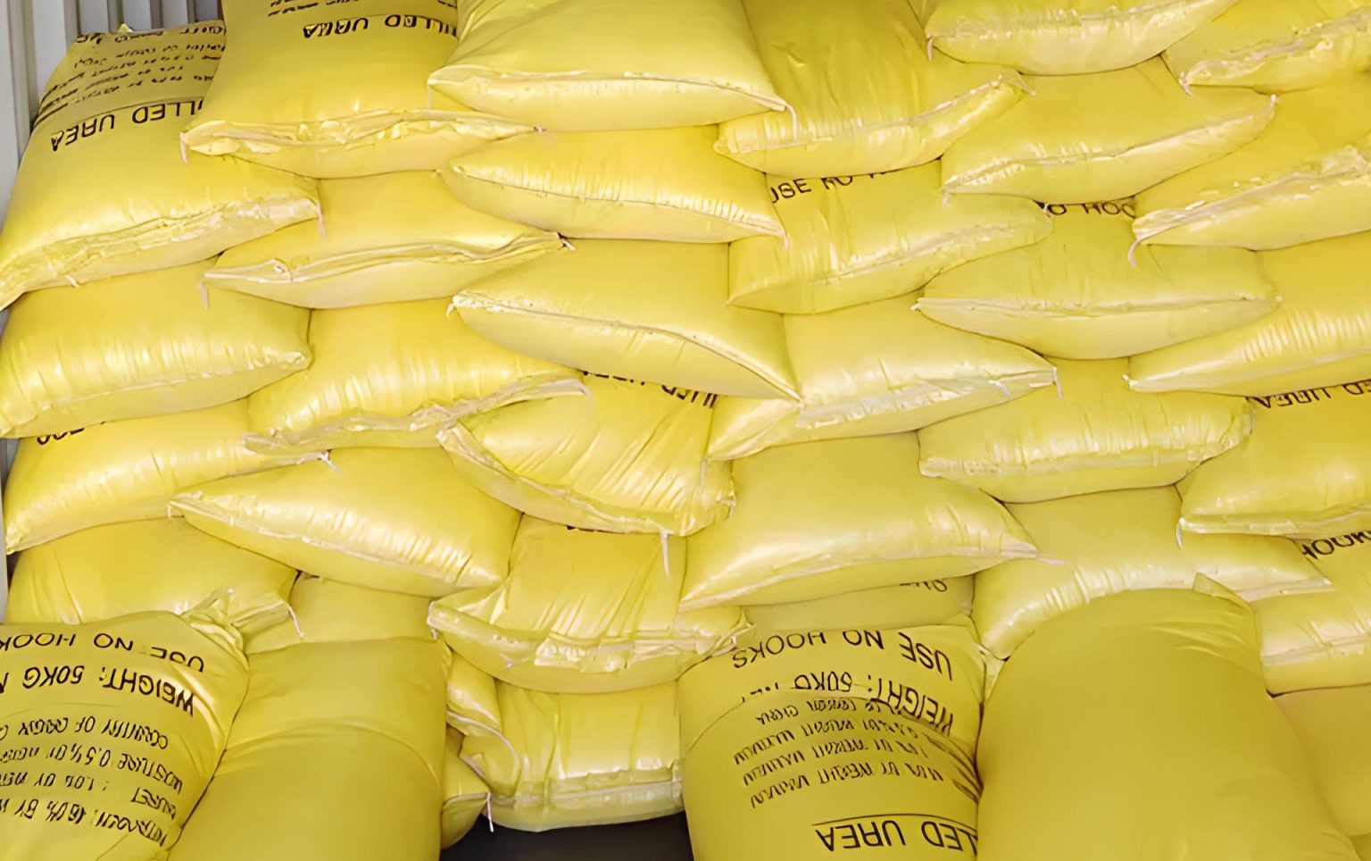 Does Fertilizer Go Bad - How Long Does Fertilizer Last? - Gardening Latest