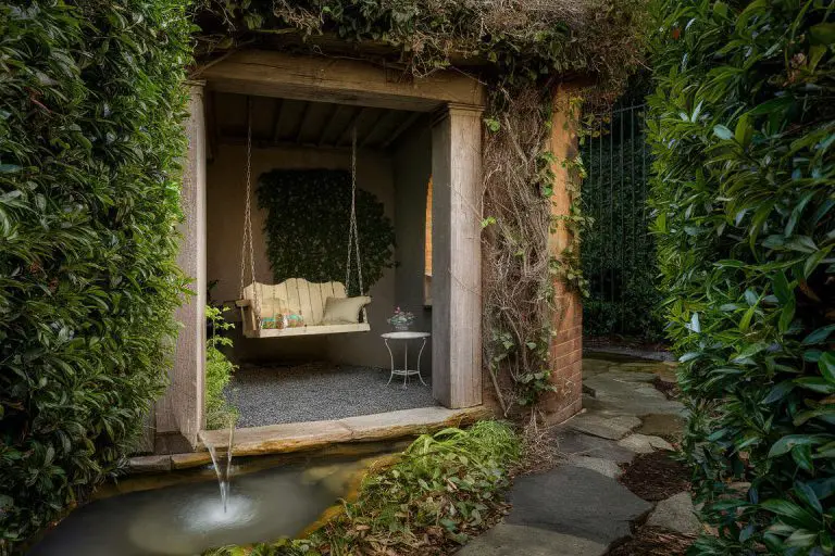 Creating a Cozy Garden Nook in Your Backyard: Your Own Personal Space ...